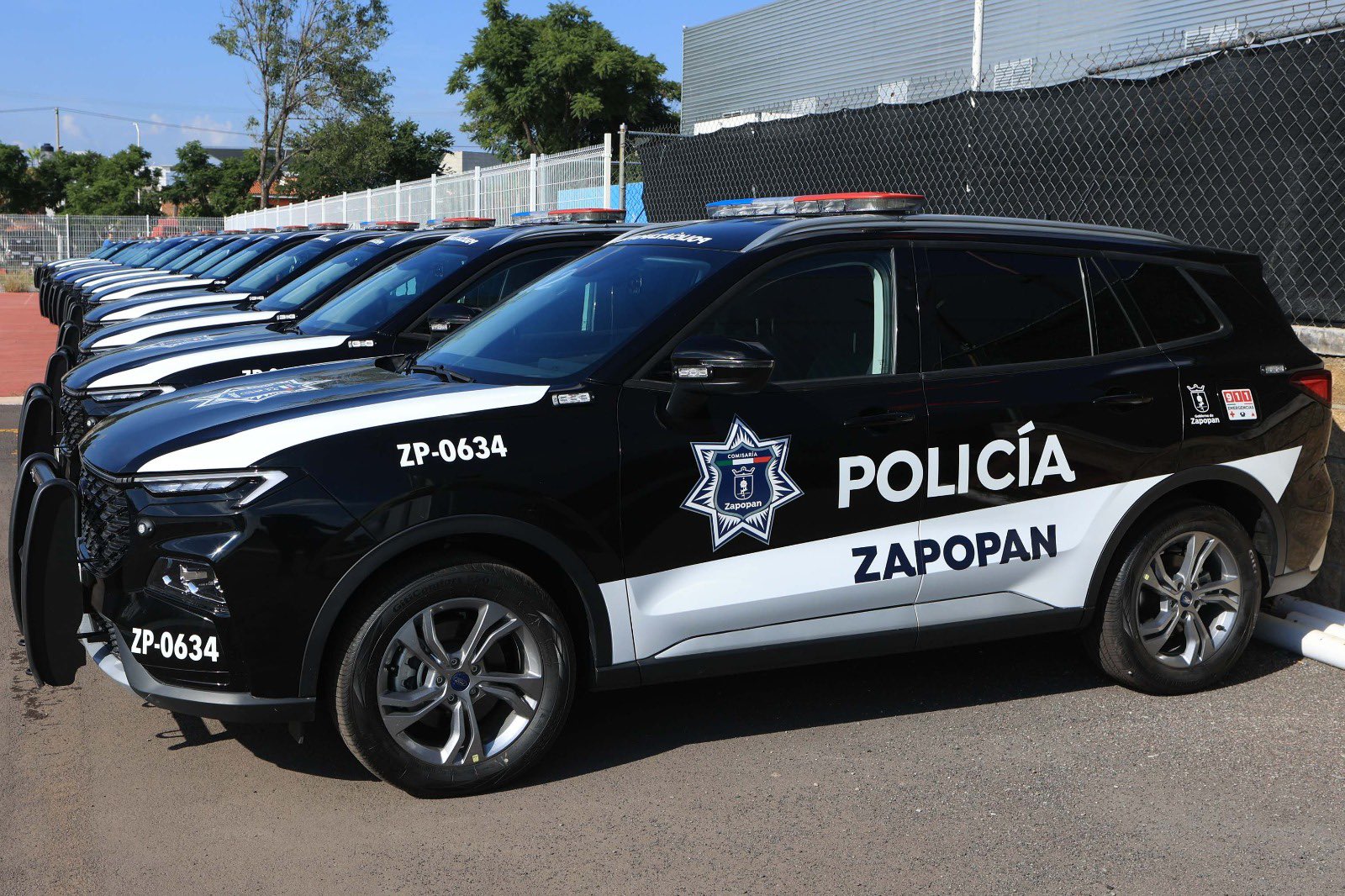 SE SUMAN 70 NUEVAS PATRULLAS A LA COMISARÍA DE ZAPOPAN SE SUMAN 70 NUEVAS PATRULLAS A LA COMISARÍA DE ZAPOPAN